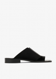 Buanne Apu sandals for Men - Black in UAE | Level Shoes