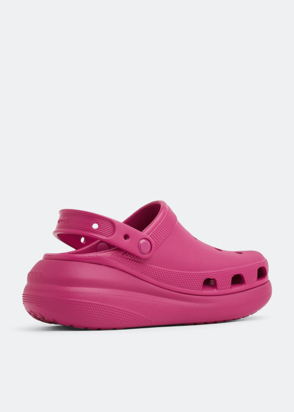 Crocs Classic Crush clogs for Women - Pink in UAE | Level Shoes
