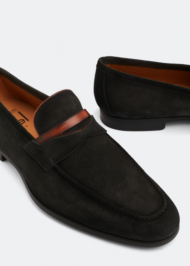 Magnanni Suede loafers for Men - Black in UAE | Level Shoes