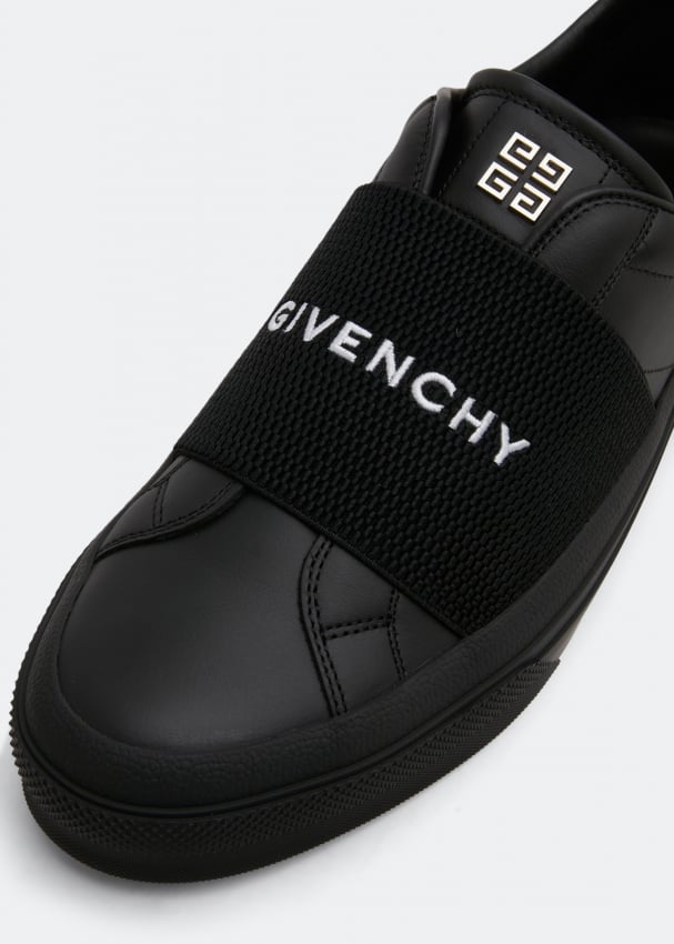 Givenchy Leather sneakers for Men - Black in UAE | Level Shoes