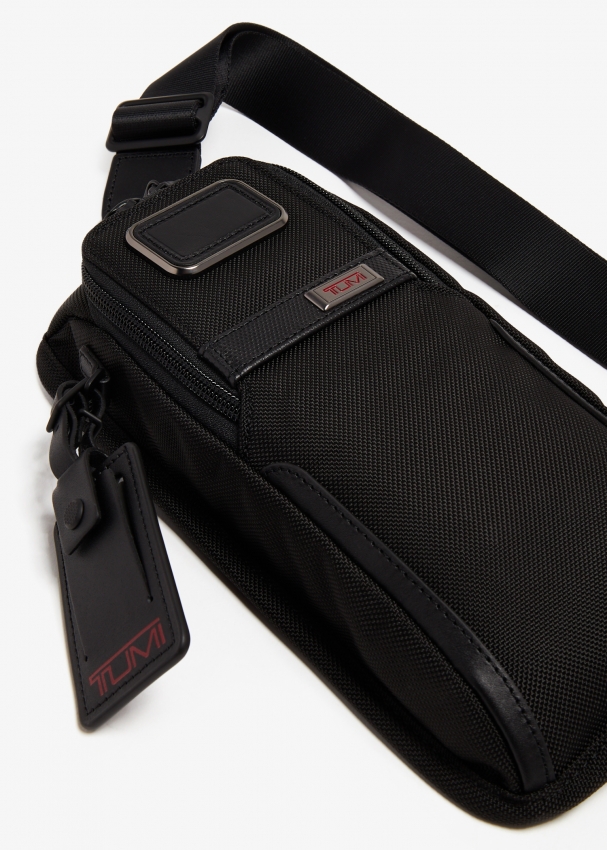 TUMI Alpha 3 compact sling bag for Men - Black in Kuwait | Level Shoes