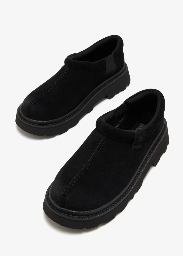 UGG Tasman lug shoes for Men - Black in Kuwait | Level Shoes