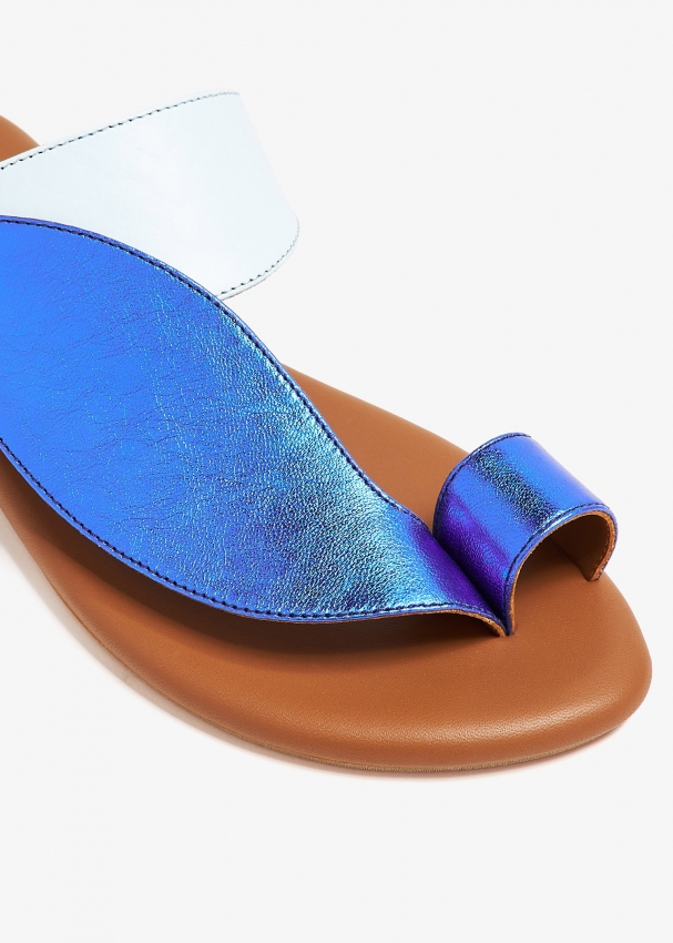 Tamashee Ihna sandals for Women - Blue in UAE | Level Shoes