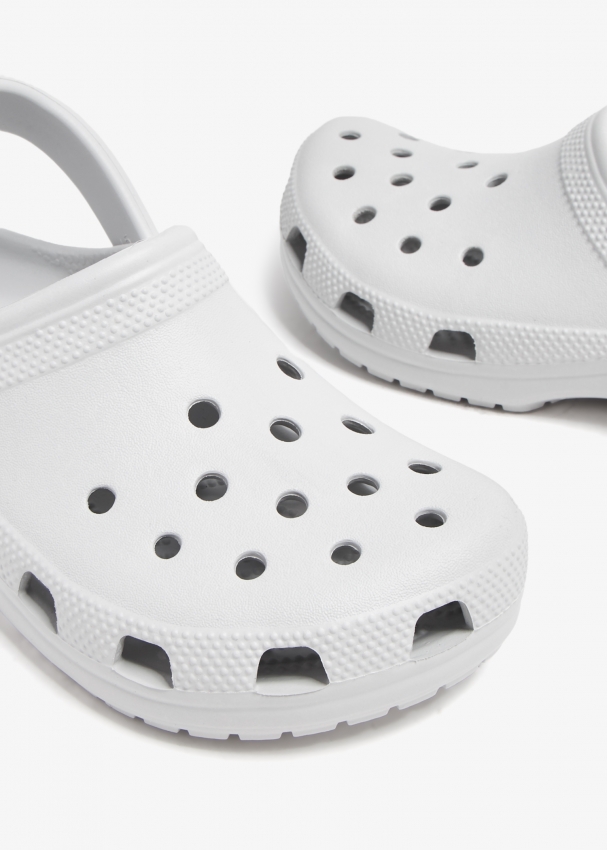 Crocs Classic clogs for Boy - Grey in UAE | Level Shoes
