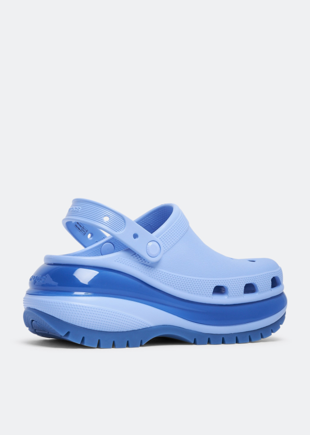 Crocs Classic Mega Crush clogs for Women - Blue in UAE | Level Shoes