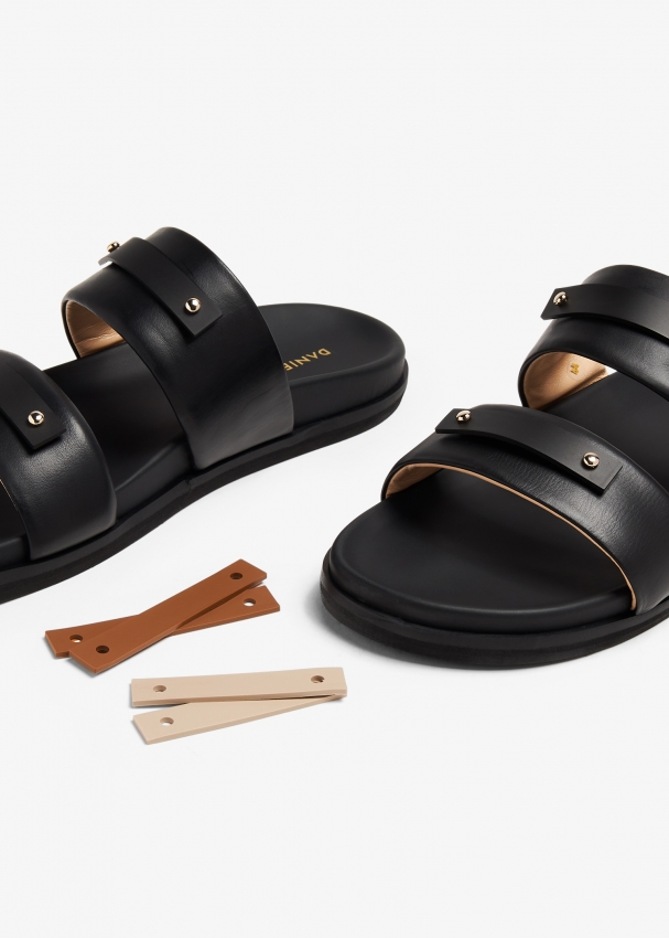 Daniel Essa Nous slide sandals for Men - Black in UAE | Level Shoes