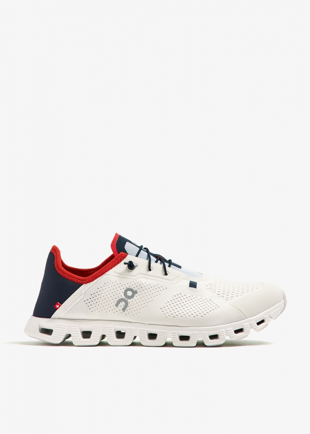 On Cloud 5 Coast sneakers for Men - White in UAE | Level Shoes