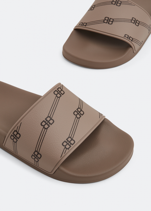 Balenciaga Pool smooth slides for Women - Beige in KSA | Level Shoes
