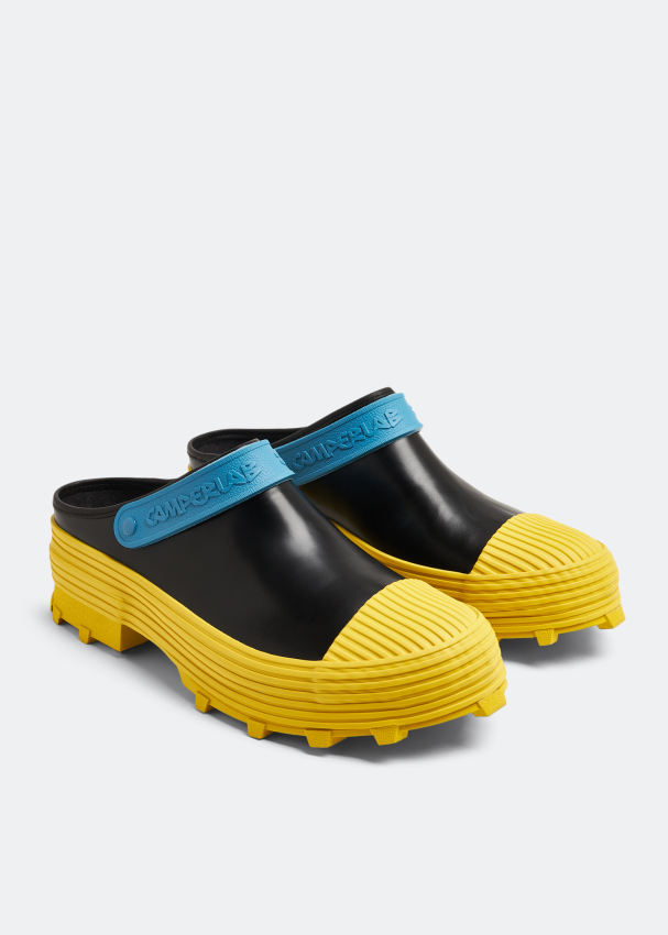 Camper Traktori clogs for Men - Black in UAE | Level Shoes