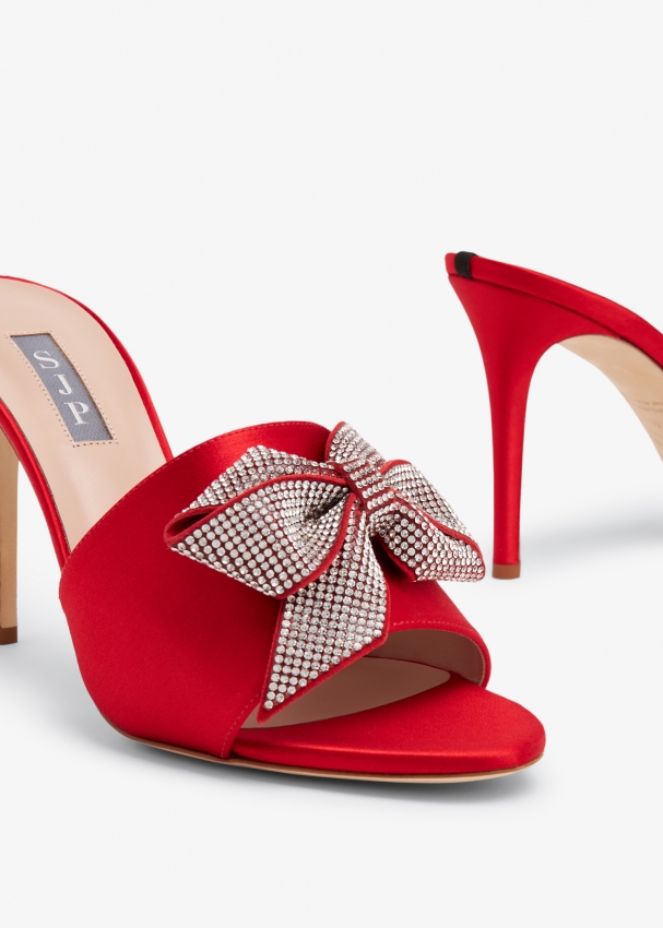 Sarah Jessica Parker Amna mules for Women - Red in UAE | Level Shoes