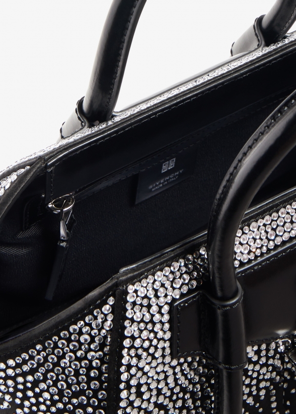 Givenchy Mini Antigona Lock bag for Women - Black in UAE | Level Shoes