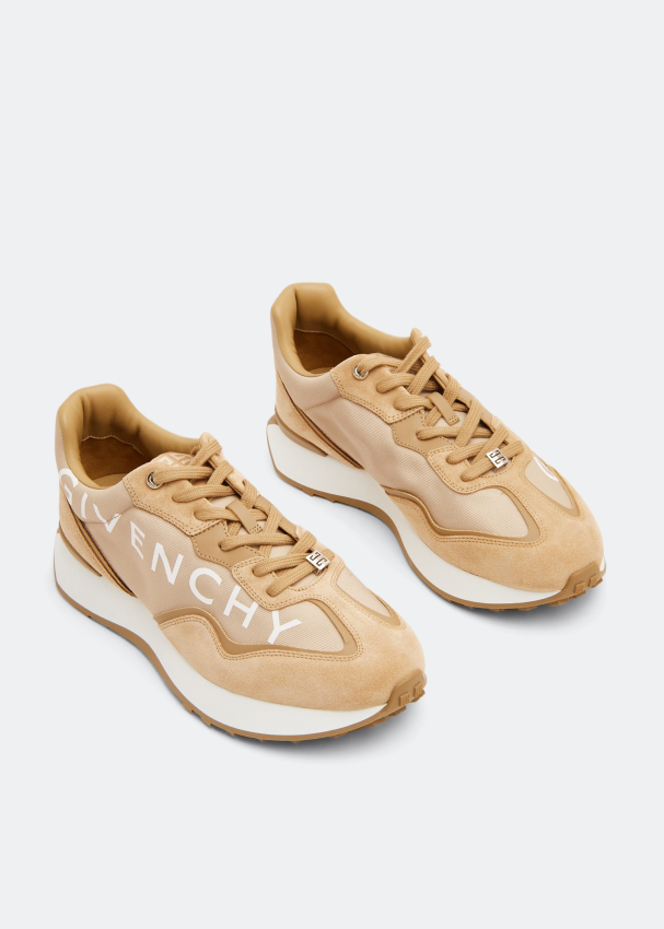 Givenchy GIV Runner sneakers for Men - Beige in Kuwait | Level Shoes