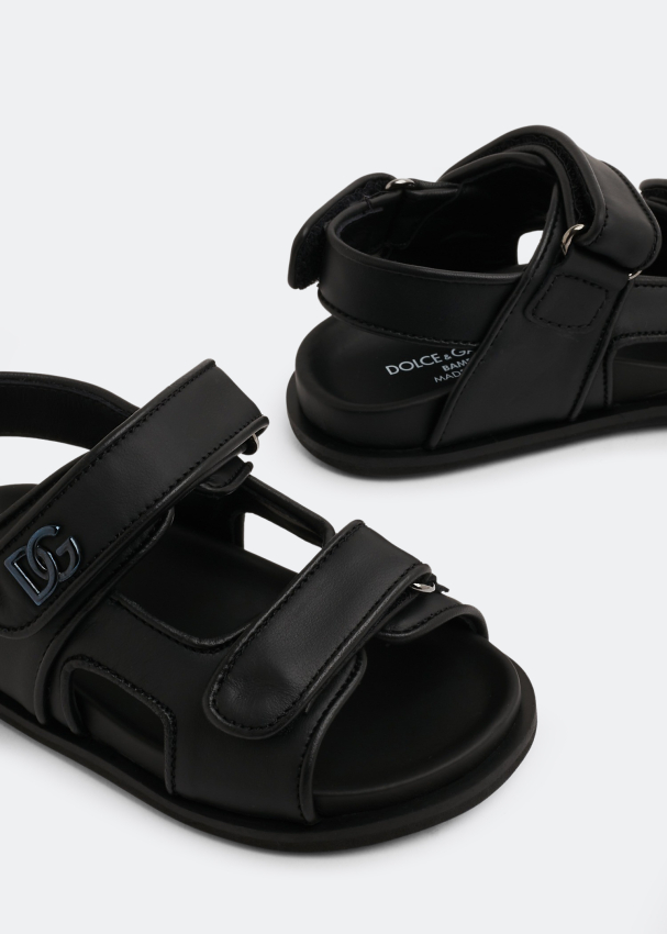Dolce&Gabbana DG logo sandals for Boy - Black in UAE | Level Shoes