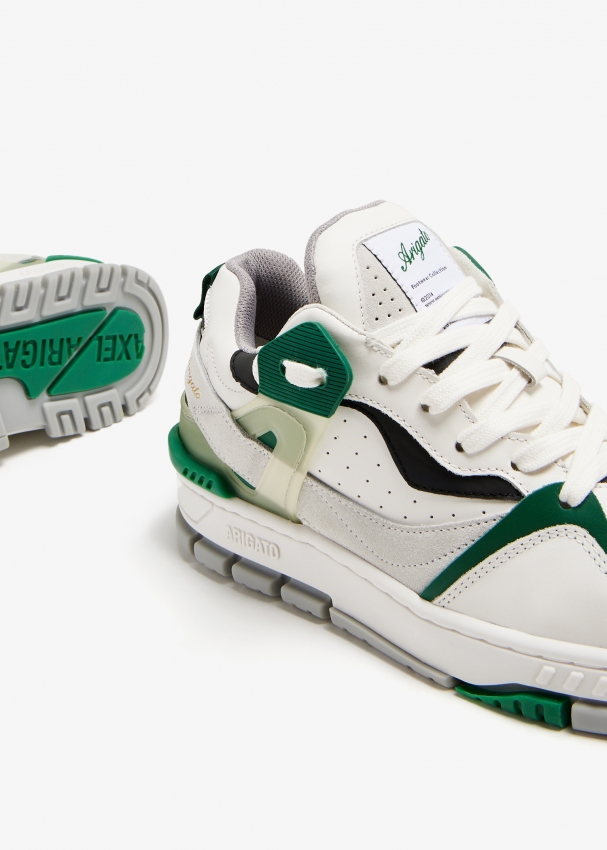 Axel Arigato Astro sneakers for Women - White in UAE | Level Shoes