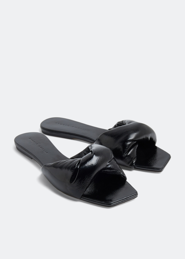 Studio Amelia Twist Front flat sandals for Women - Black in KSA | Level ...