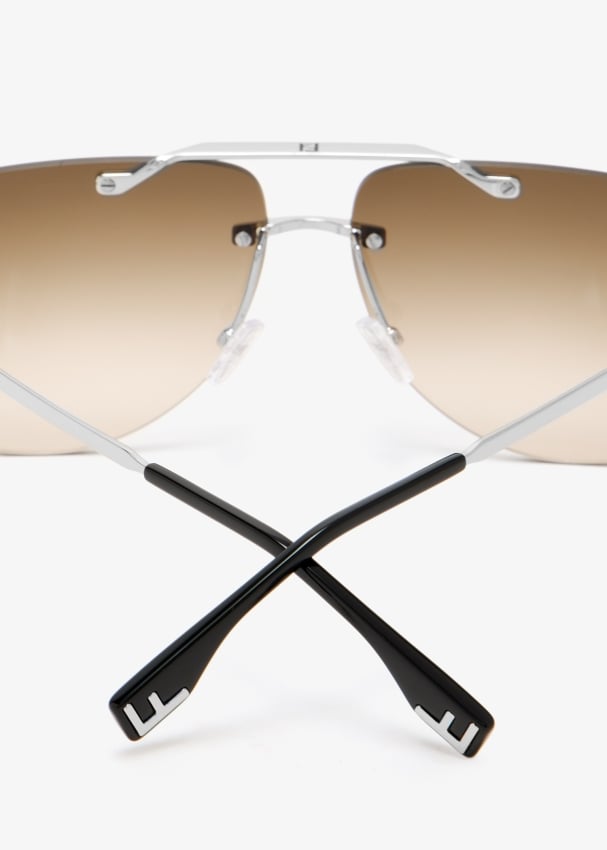 FENDI Fendi Sky pilot sunglasses for Men - Silver in UAE | Level Shoes