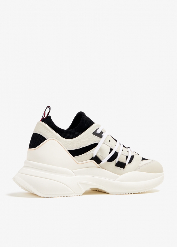 Tommy Hilfiger THC sneakers for Men - Beige in UAE | Level Shoes