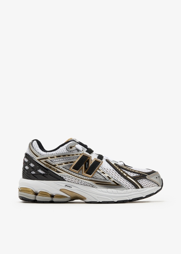 New Balance 1906R sneakers for Girl - White in UAE | Level Shoes