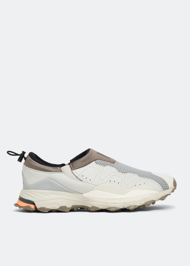 Adidas Hyperturf Adventure sneakers for Men - Blue in UAE | Level Shoes