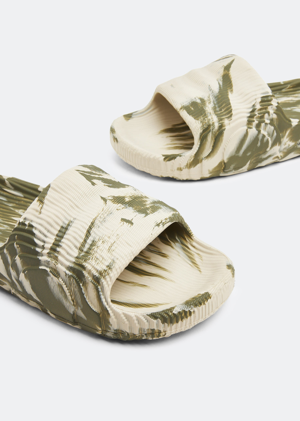 Adidas Adilette 22 slides for Men - Beige in UAE | Level Shoes