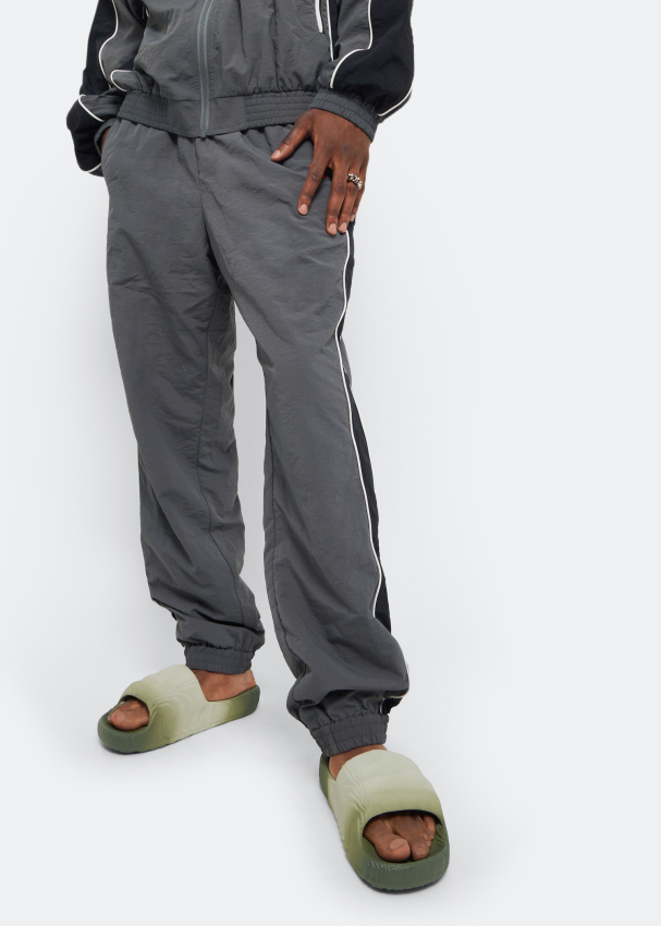 Adidas Adilette 22 slides for Men - Green in KSA | Level Shoes