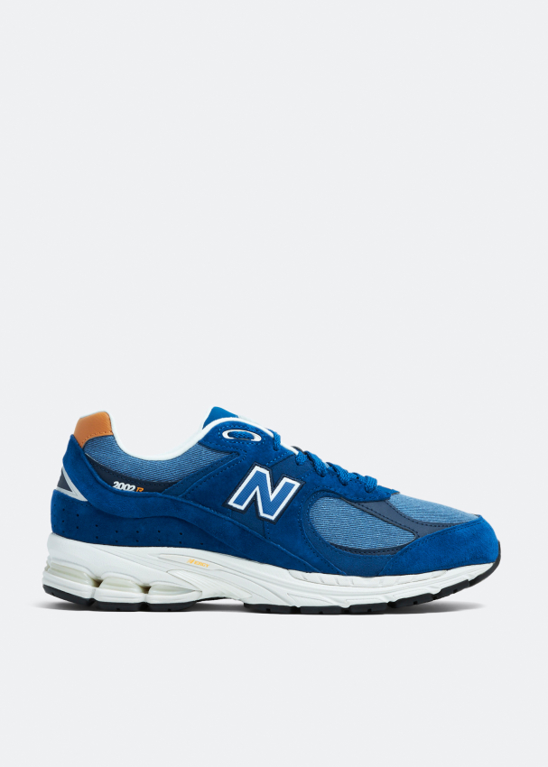 New Balance 2002R sneakers for Men - Blue in UAE | Level Shoes