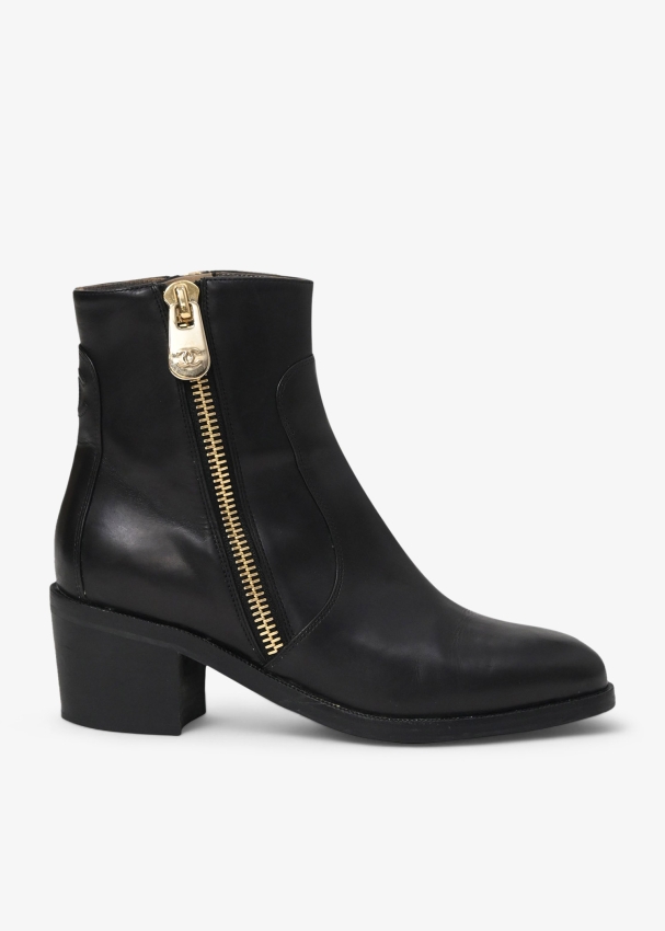 Shop Chanel Pre-Loved Boots for Women in Bahrain | Level Shoes