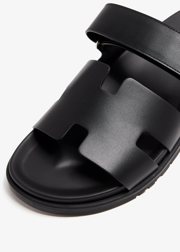 Hermès Pre-Loved Chypre sandals for Men - Black in KSA | Level Shoes