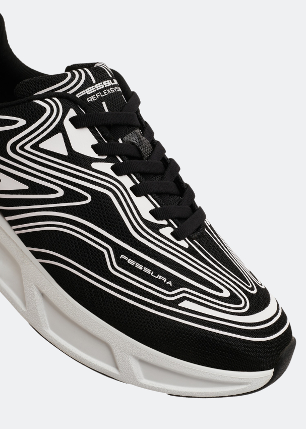 Fessura Runflex 01 sneakers for Women - Black in UAE | Level Shoes