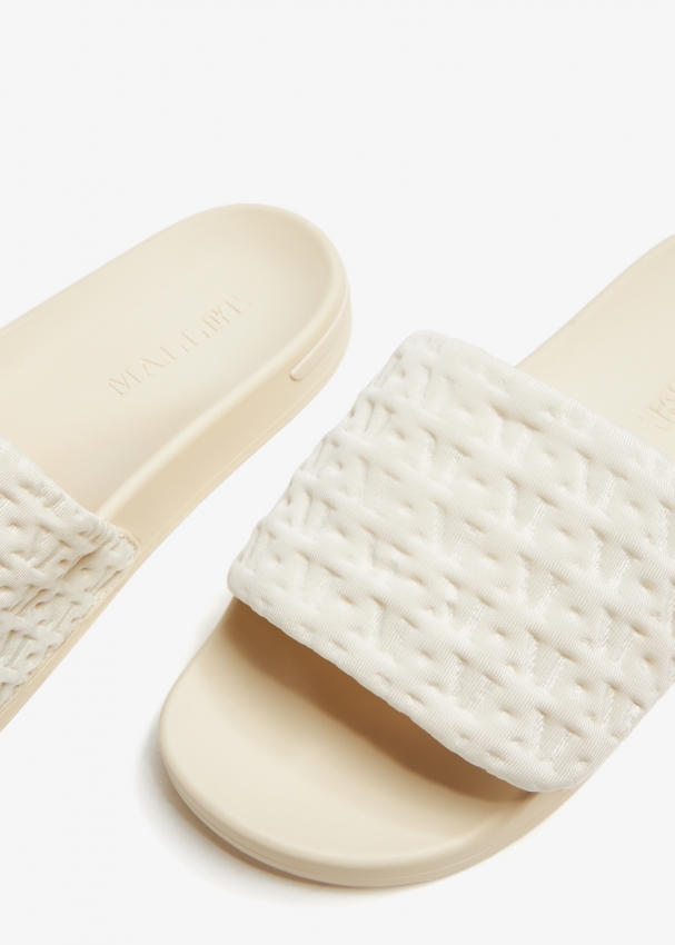 Mallet Embossed slides for Women - Beige in UAE | Level Shoes
