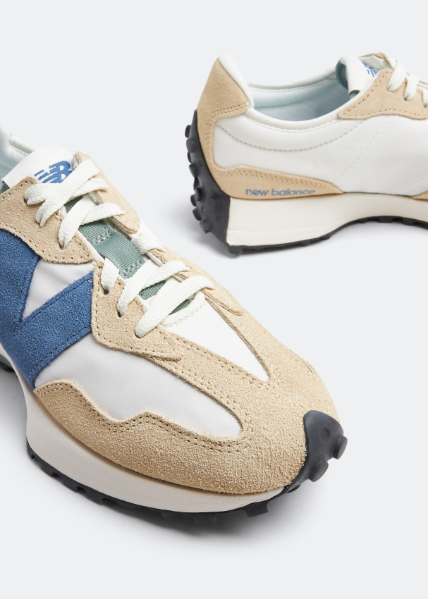 New Balance 327 sneakers for Women - White in UAE | Level Shoes