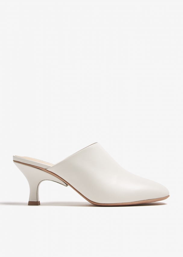 Tod's Leather mules for Women - White in UAE | Level Shoes